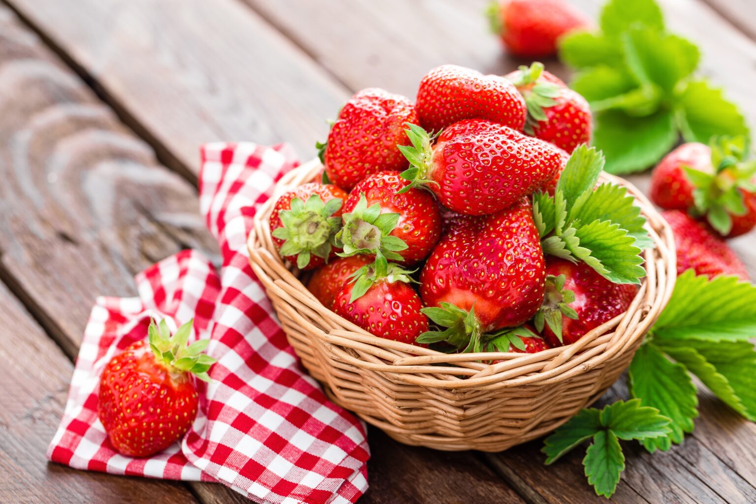 Natural Strawberry Flavor | Strawberry Uses, Pairings & Recipes